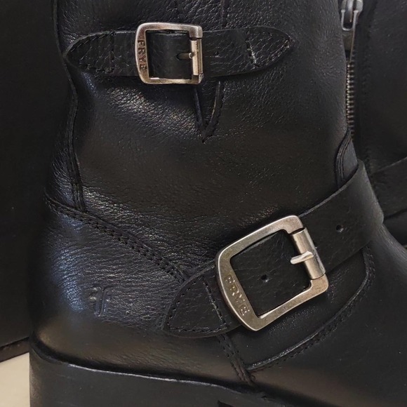 Frye | Shoes | Frye The Vicky 6 Boot In Black Leather 6 | Poshmark